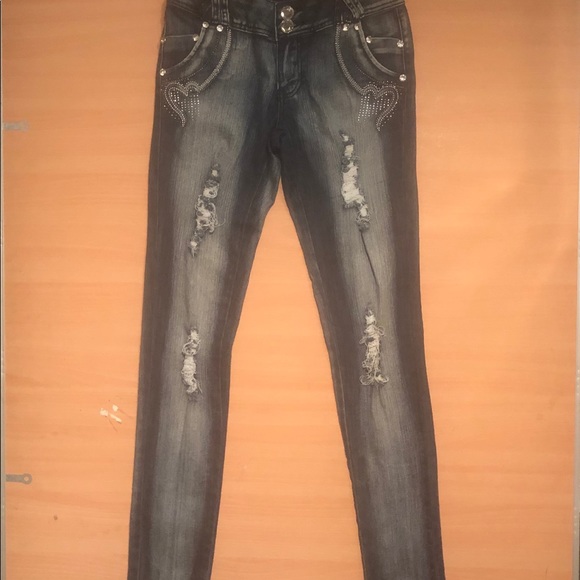 Bon.Jeans | Jeans | Bonjeans Embroidered Pocket | Poshmark